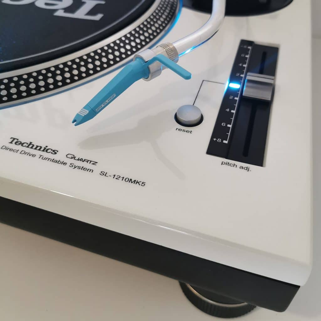 Custom Technics 1210 MK5 • Lamborghini Pearl White • Pimp My Decks